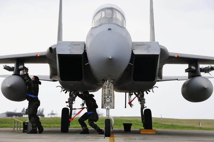 APG-63(V)3 AESA 레이더장착 오키나와 F-15C Beverly High 11-03 실시 : 네이버 블로그